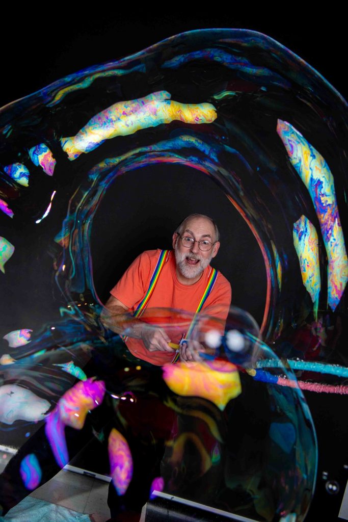 Mega Bubble Man | The Alexia Fall Workshop | Newhouse School at ...